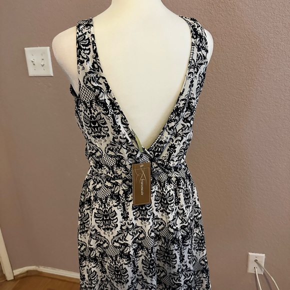 Francesca's Collections | Dresses | Francescas Open Back A Line Dress ...